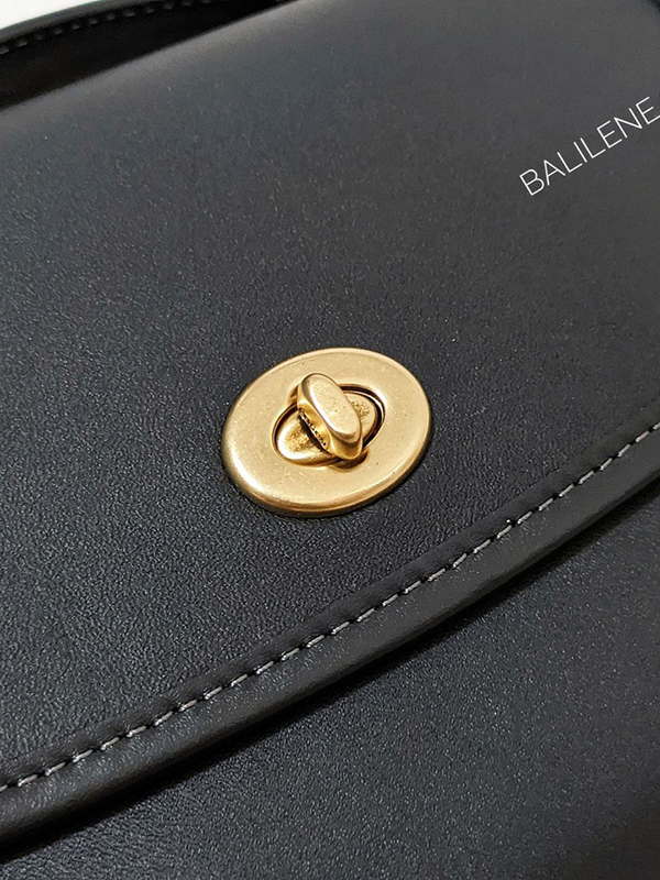 Coach Kip Turnlock Crossbody Bag Black – Balilene