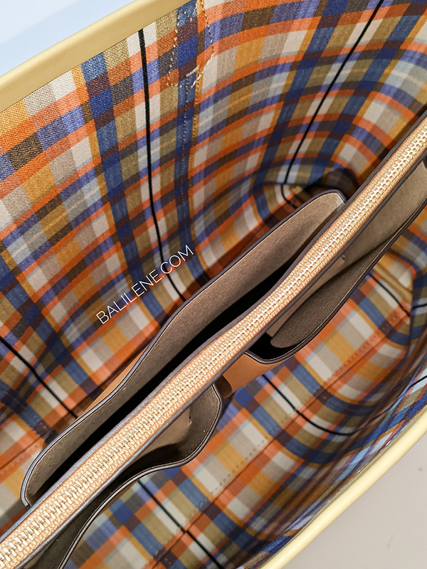 Tory Burch Perry Canvas Triple Compartment Tote Natural – Balilene